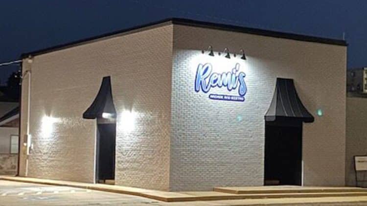 Remi's Arcade and Bistro | Old School Arcade • Sporting Events • Drinks ...